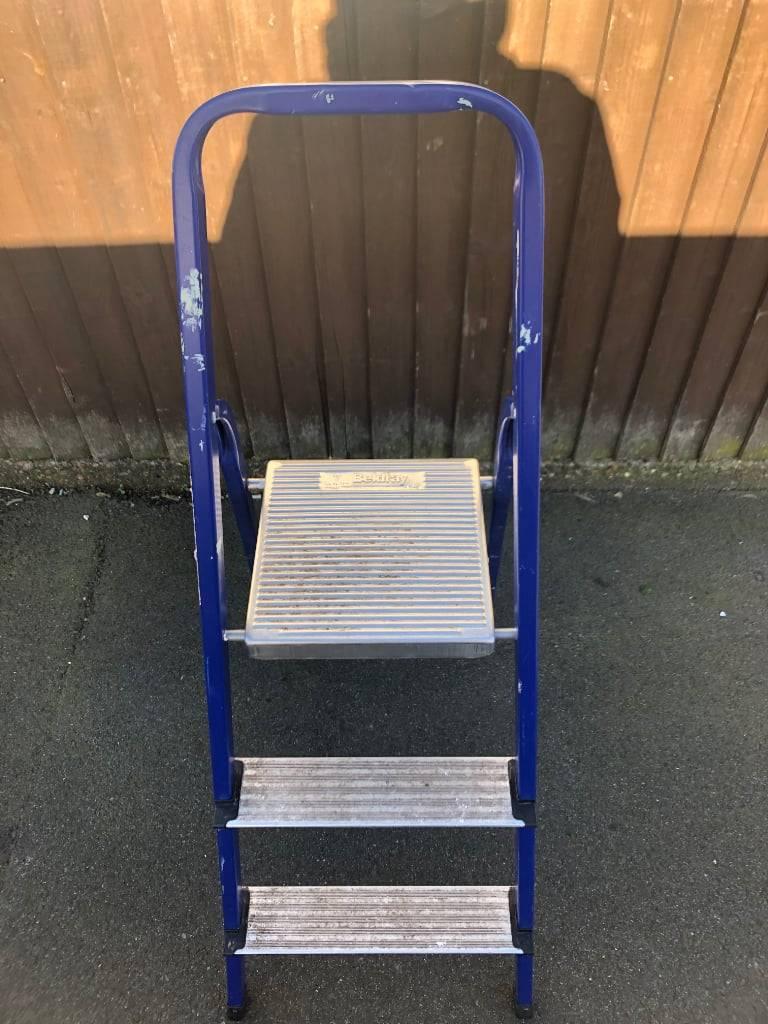 ZappAds: Beldray Lightweight Aluminium Step Ladder - 3 Tread in good ...