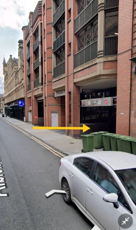ZappAds: Secured car park for rent in G1 Albion Street