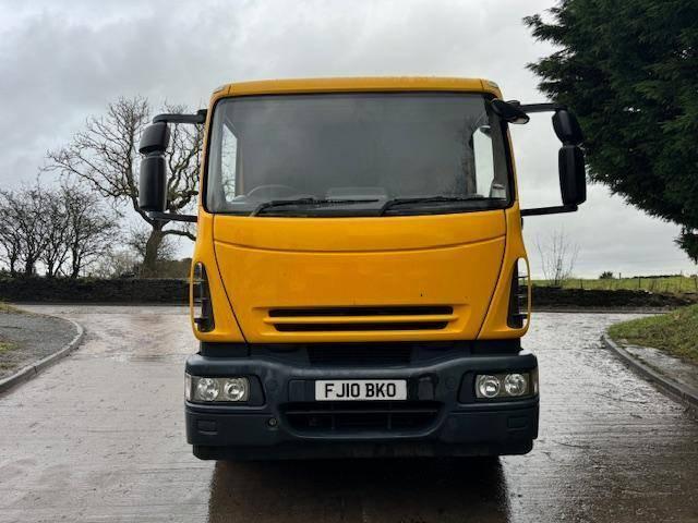 ZappAds: 2010 10 Iveco Eurocargo 180E25 sleeper cab barrier rig remote ...