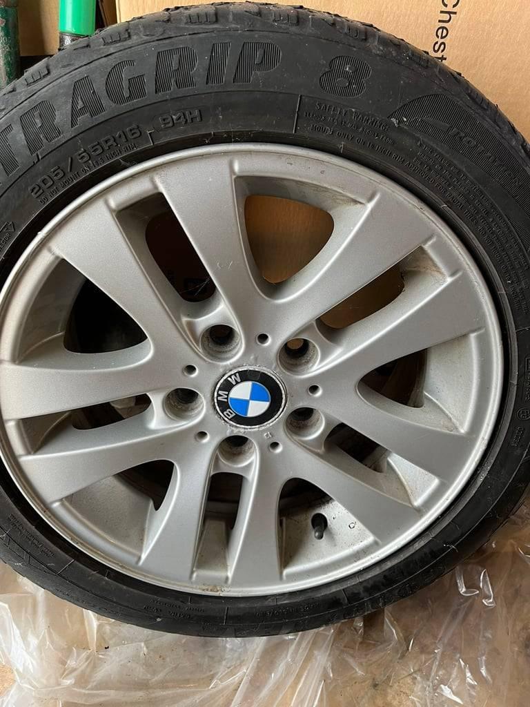 ZappAds: BMW 116 Wheels x 4 with winter tyres 205/55R16 94H