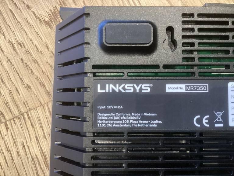 ZappAds: Linksys MR7350 Router
