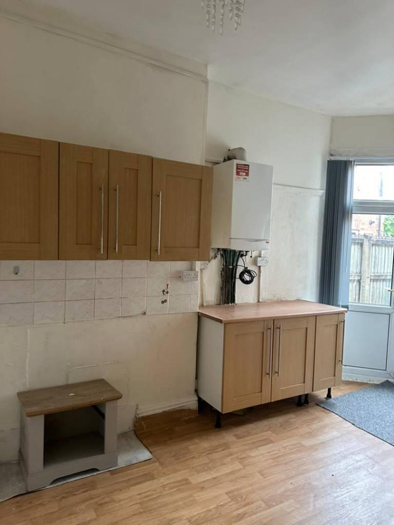 ZappAds: PRIMA POPCORN MAKER NEW WITH BOX AND INSTRUCTION BOOK.